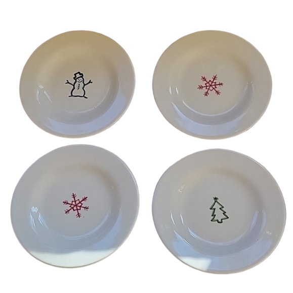 Pottery Barn | Dining | Pottery Barn Keepsake Holiday Plates Set Of 4 ...